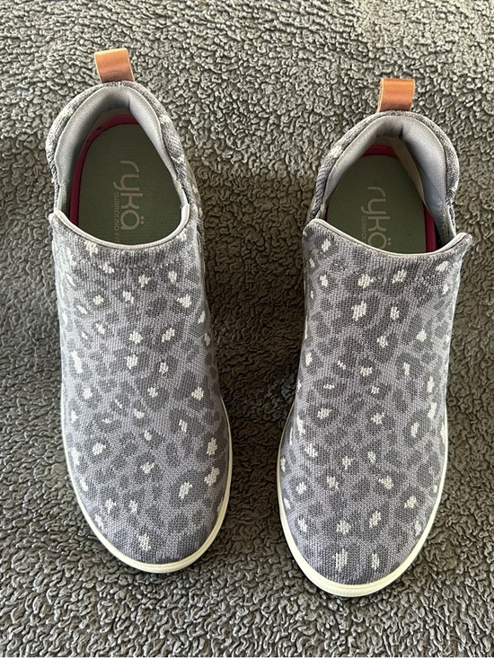 Ryka | Shoes | Ryka Womens Gray Leopard Knit Slipon Sneakers With Pink ...